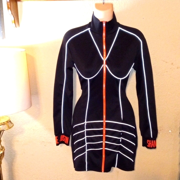 Shane Justin | Dresses | Shane Justin Runway Dress | Poshmark